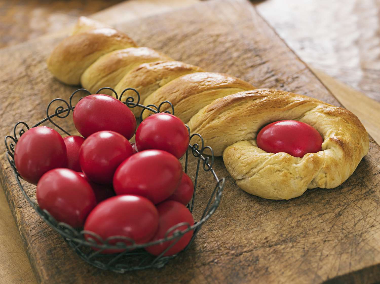Orthodox Easter Day Vs Easter: Is It Different? - Pick An Event