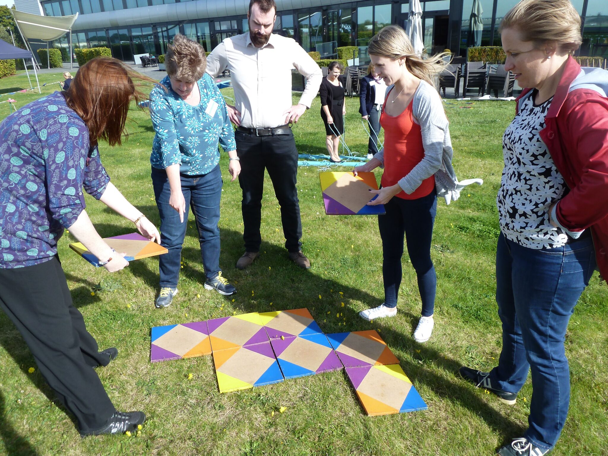 19 Unforgettable Team-Building Activities For Small Groups - Pick An Event